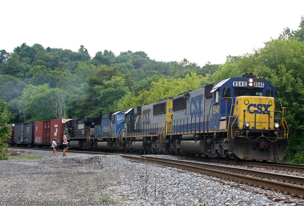 CSX 8540